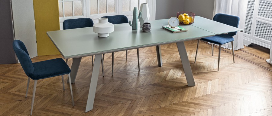 Tisch Alexander von Midi feststehend oder ausziehbar mit Stahlgestell