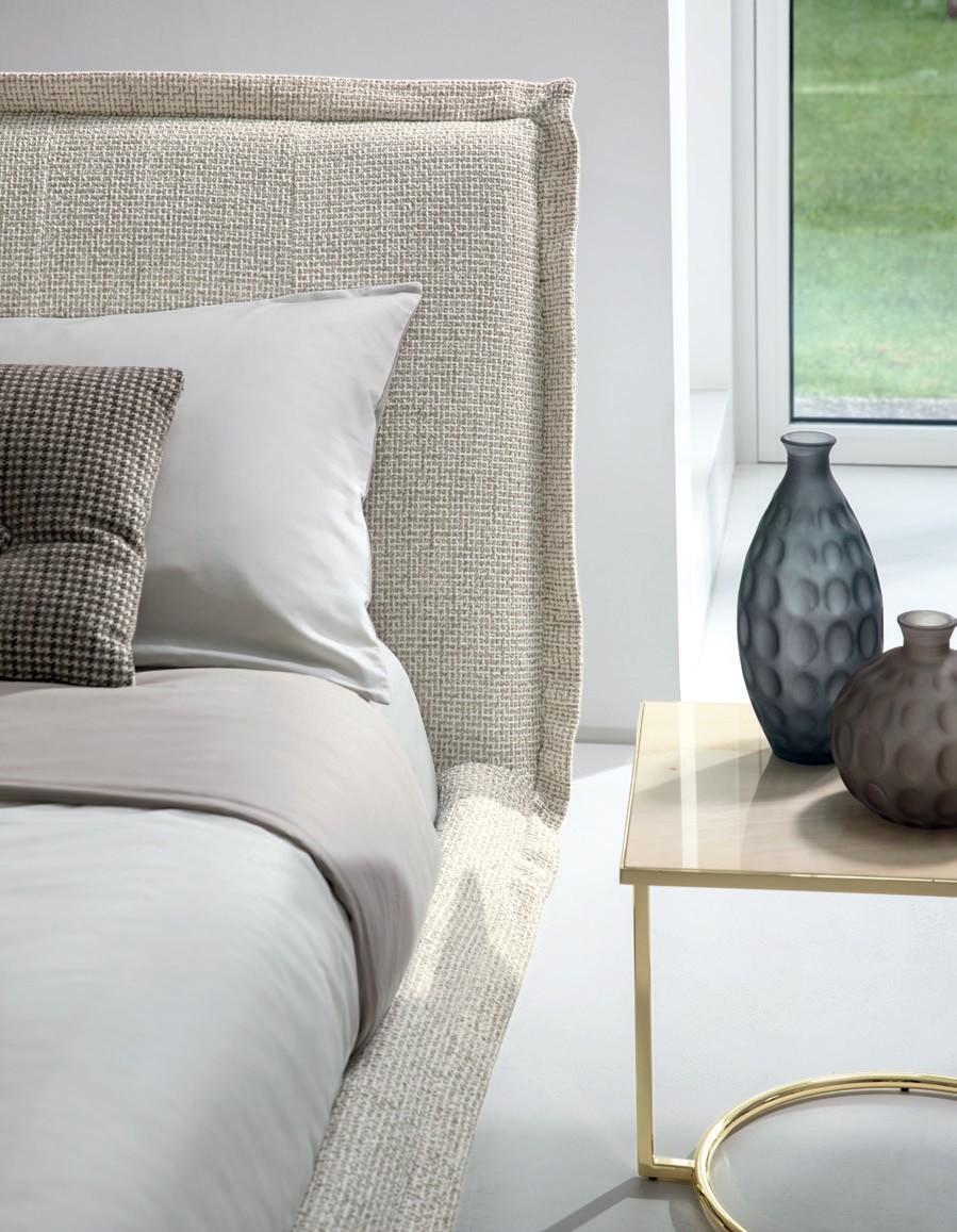 Fluff CS6087 bed by Calligaris - Beds