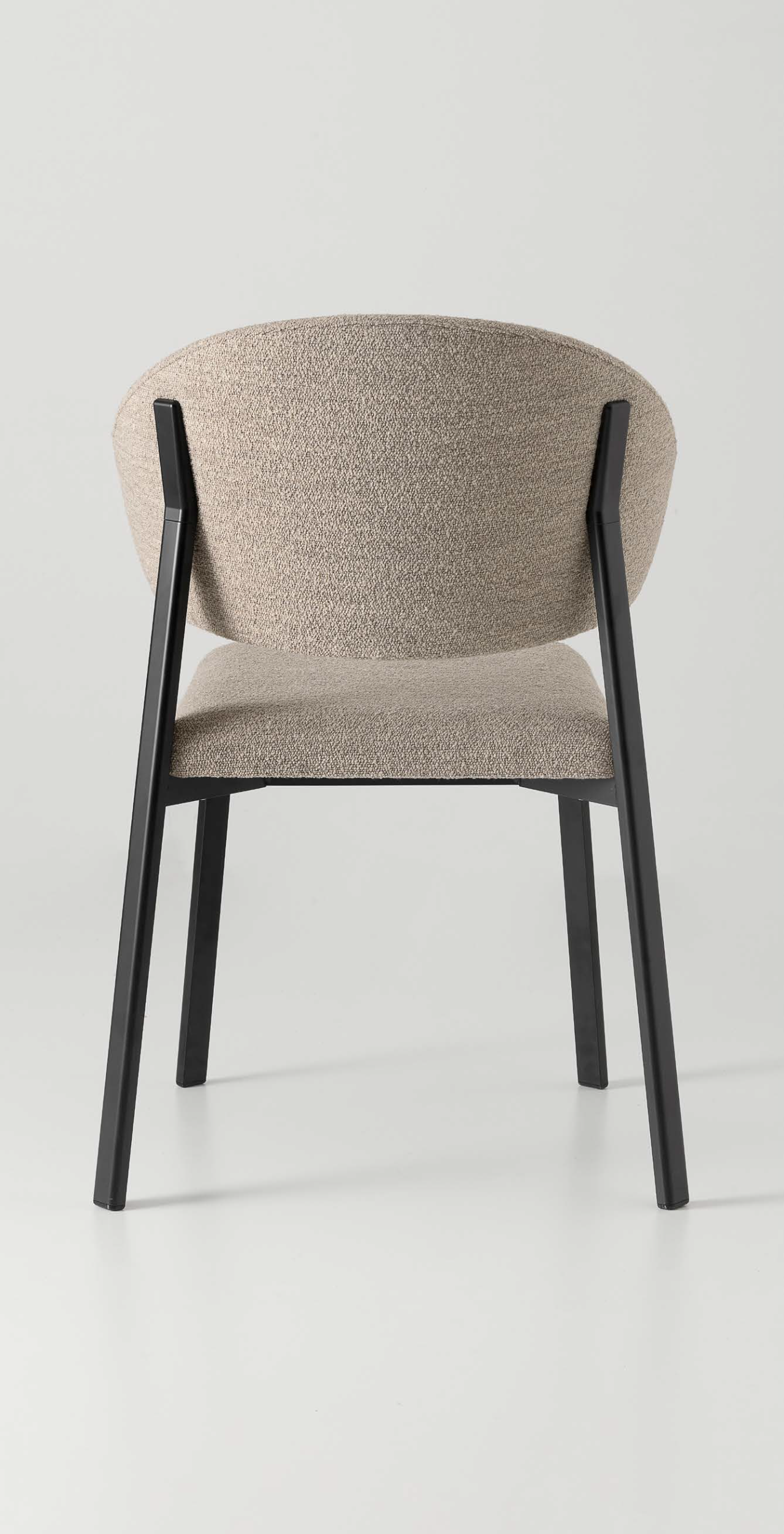 Beba Curvy Upholstered Chair Point House | Pari Furniture
