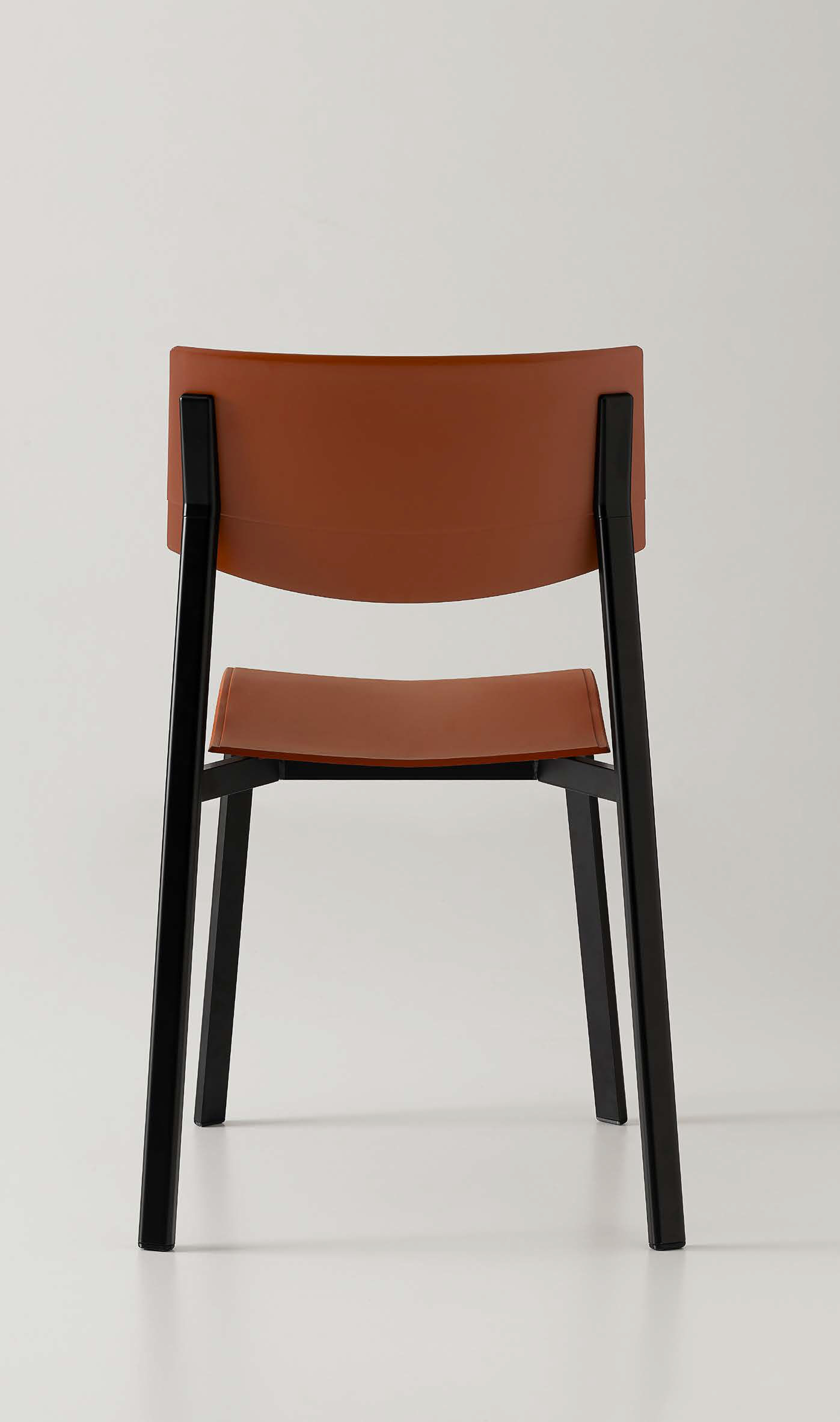 Beba Young Chair in Polypropylene Point House | Pari Furniture