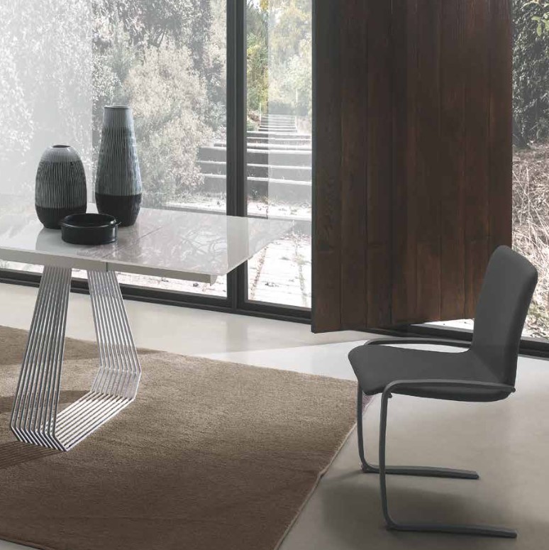 Extendable Gateway Table by Zamagna | Pari Furniture