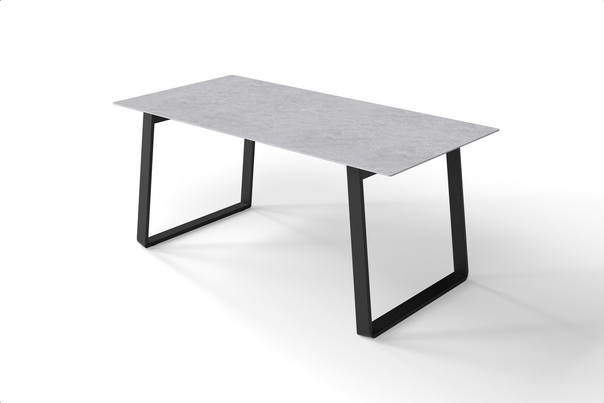 Table Otto by Point House